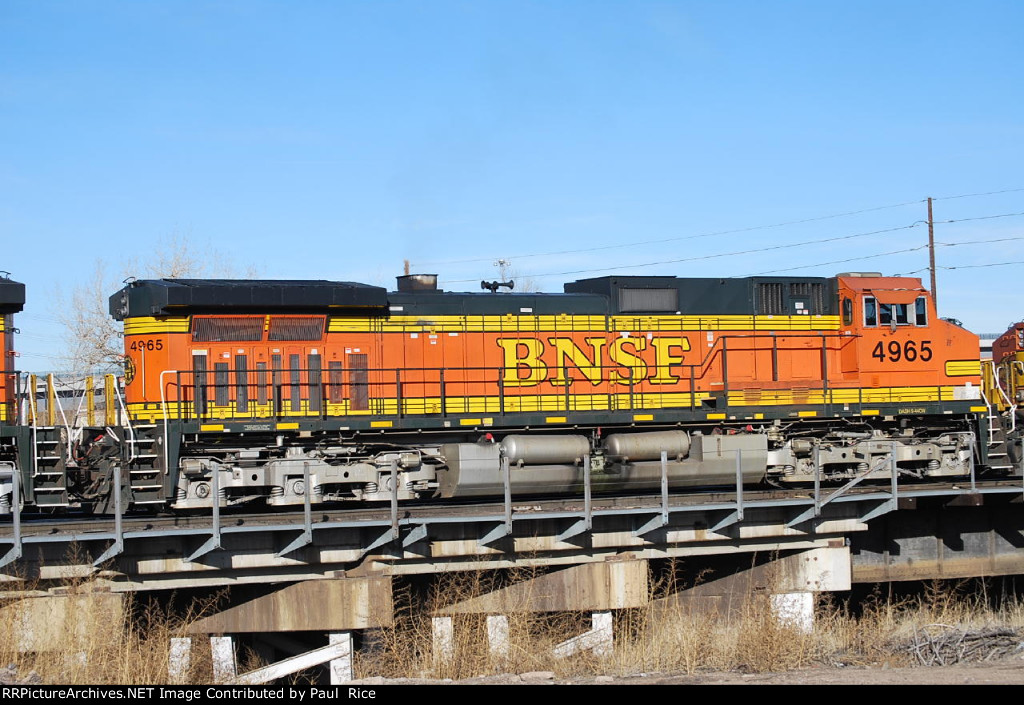 BNSF 4965